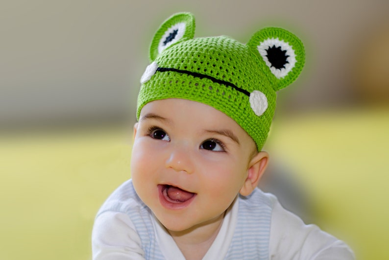 Crochet Frog Baby Boy Hat, Green Baby Hat, Animal Baby Hat, Baby Photo ...