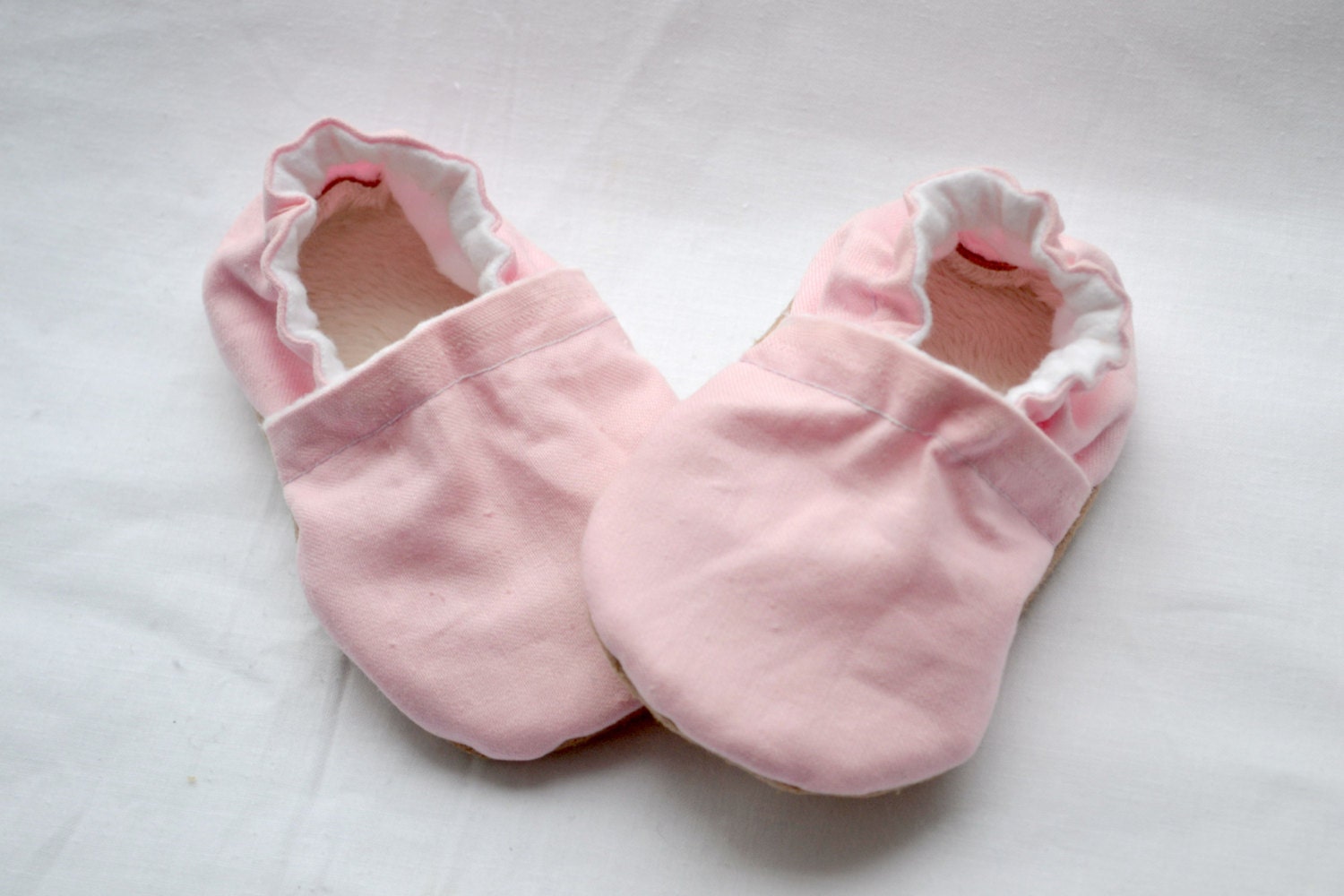Light pink soft sole shoes pink baby slippers light pink shoes | Etsy