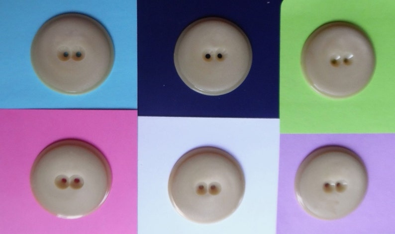 Set of 6 Light Beige Large Buttons - Etsy