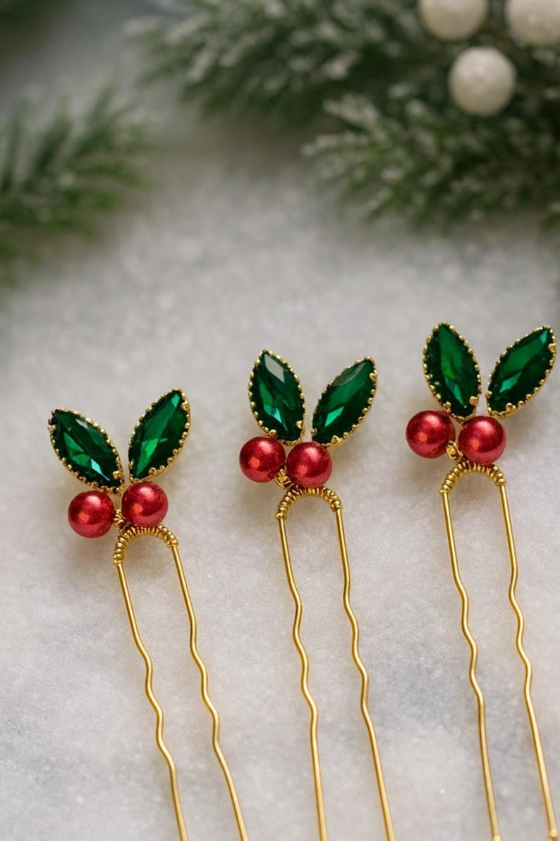 Holly Christmas Hair Pins, Emerald Green, Red Berry Beads, Set of 2 - Etsy