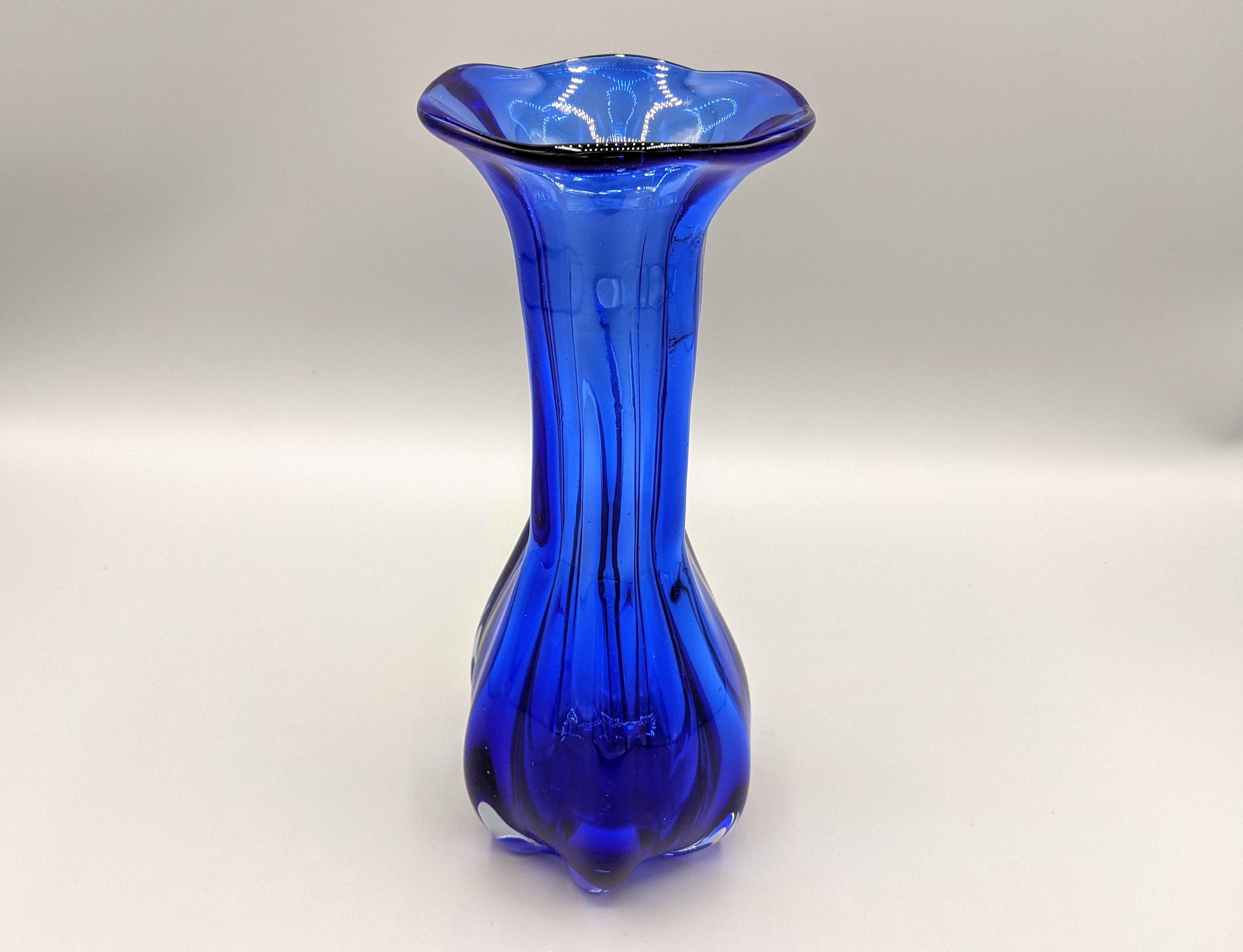 Vintage Cobalt Art Glass Vase Large Scalloped rim collectible display ...