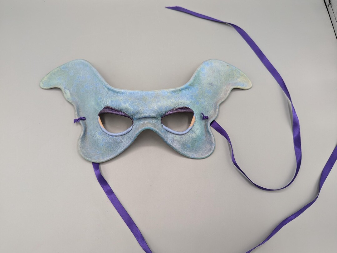 Vintage 1996 Handmade Leather Green and Beige Dragon Half Face Eye Mask ...