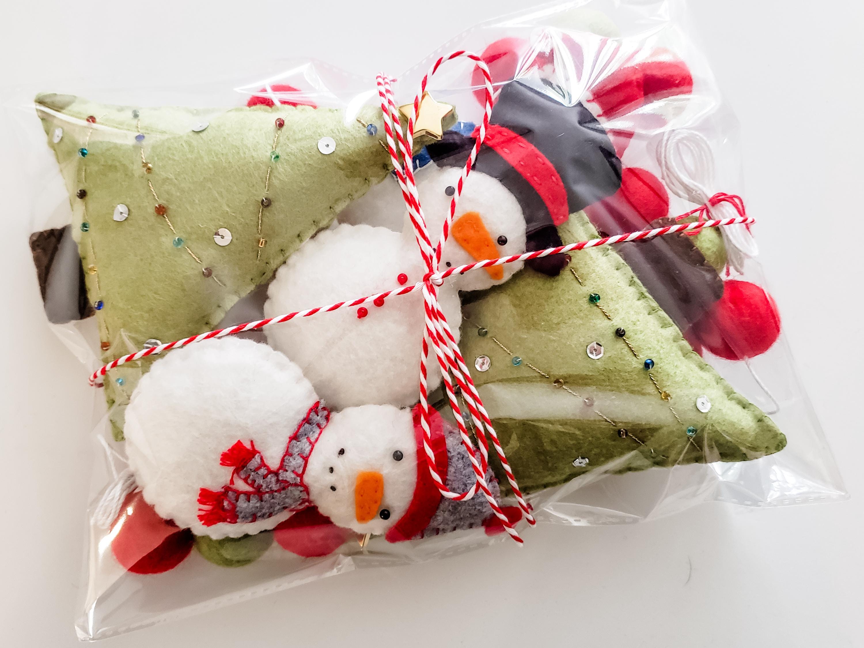 Felt Snowman and Christmas Tree Garland for a Winter Wonderland ...
