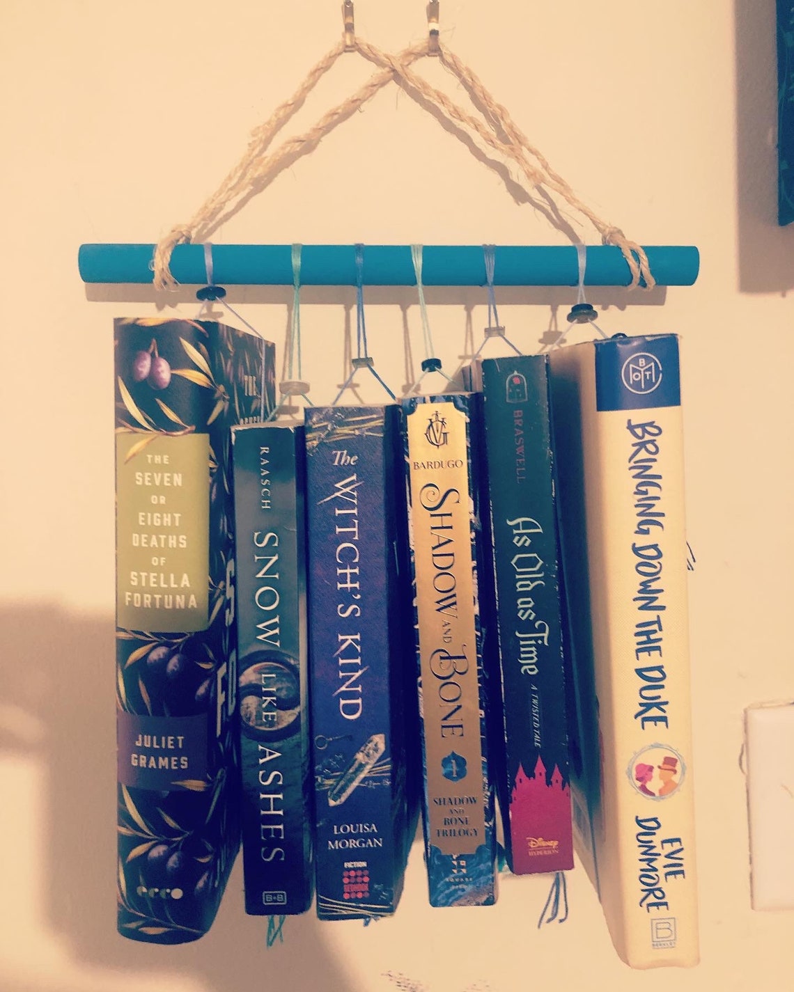 Hanging / Floating Bookshelf and Display - Etsy