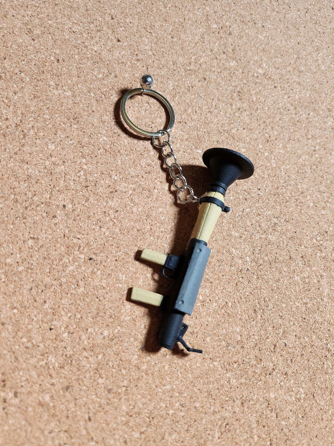 TF2 Soldier Rocket Launcher Keychain Stock Team Fortress 2 Keychain ...