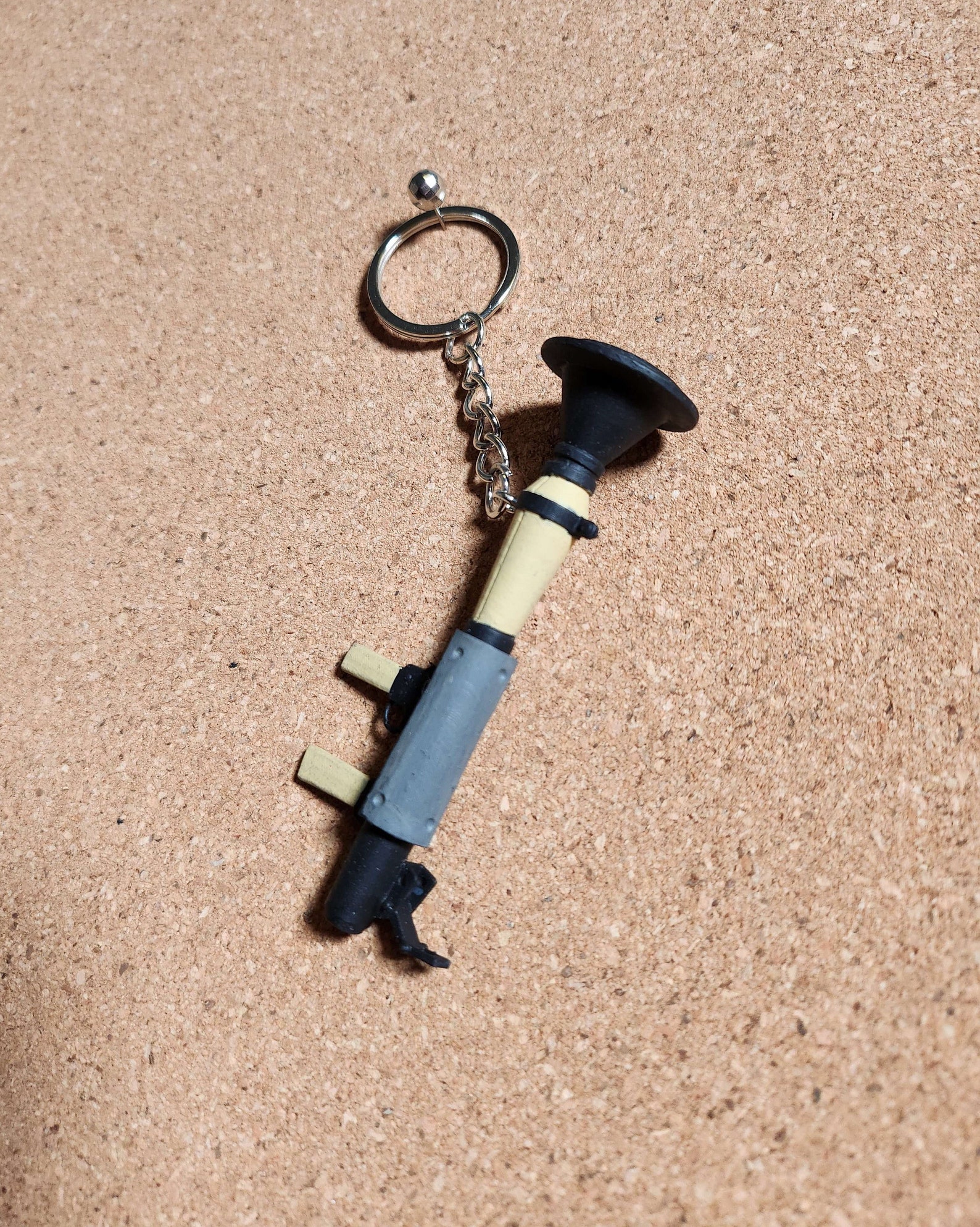 TF2 Soldier Rocket Launcher Keychain Stock Team Fortress 2 Keychain ...