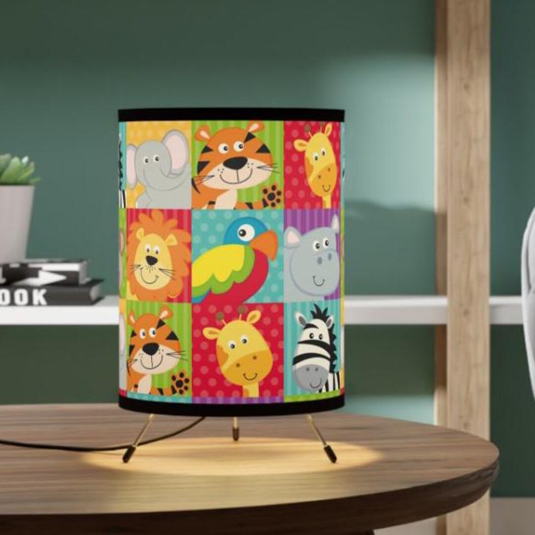 Safari Animals Nursery Table Lamp, Jungle Animals Floral Table Lamp ...