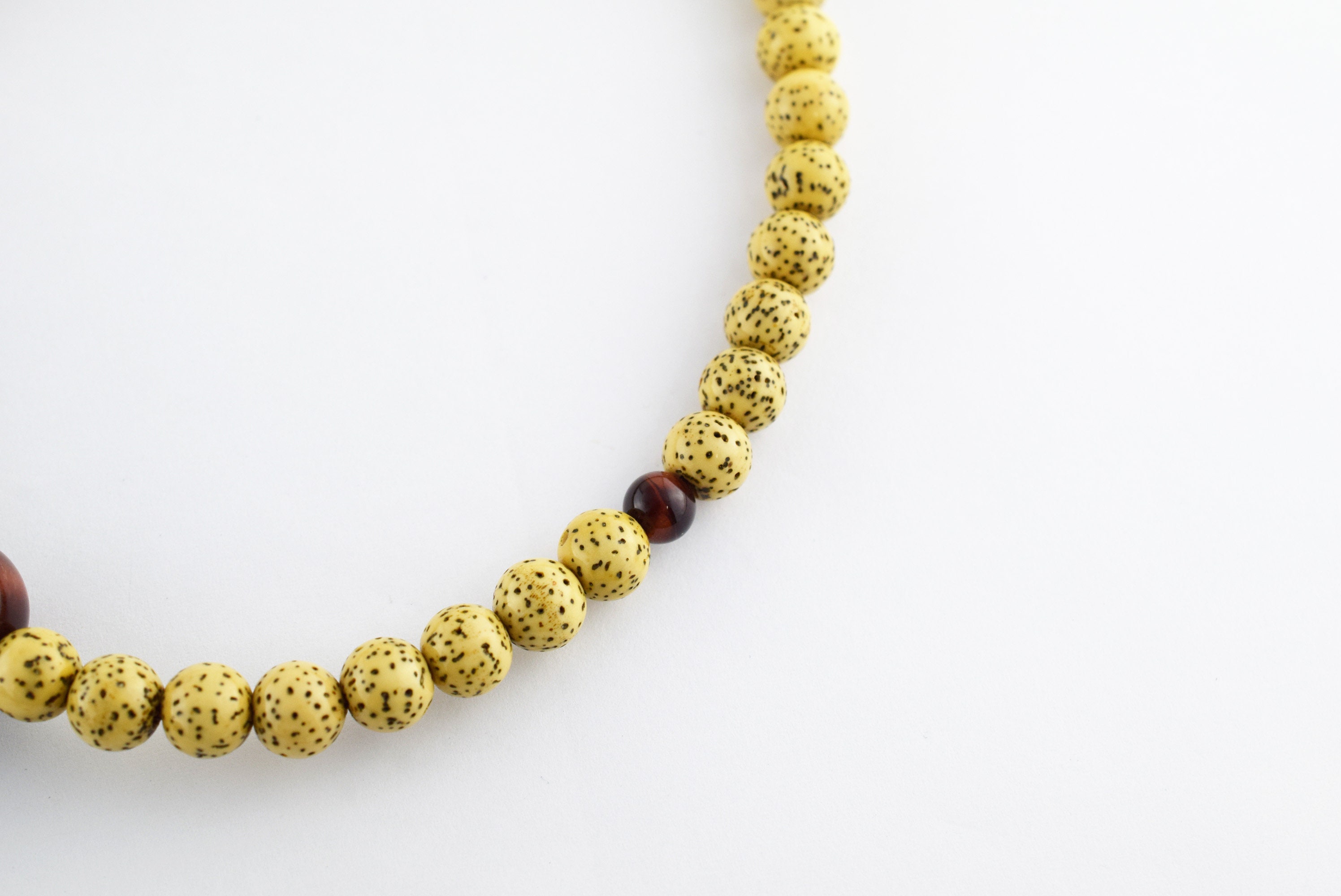 White Bodhi Tree Wood & Red Tiger Eye Japanese Traditional | Etsy