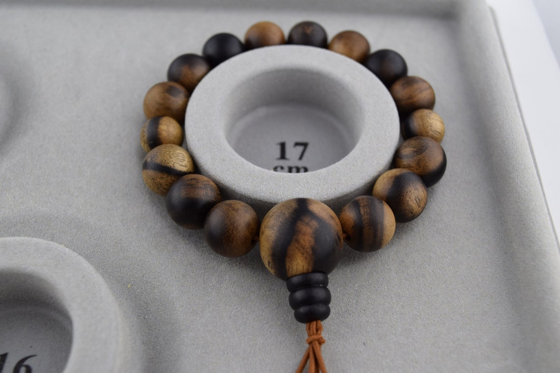 Black Kaki Wood 13mm/8mm Beads Japanese Persimmon Juzu | Etsy