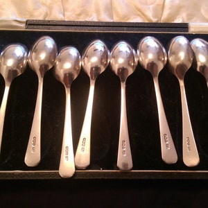 12 Vintage Silver Teaspoons in Original Box - Etsy