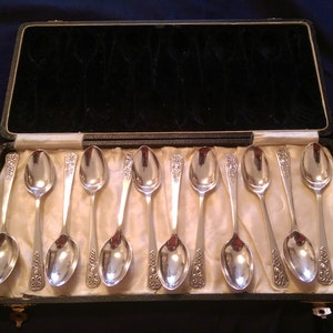 12 Vintage Silver Teaspoons in Original Box - Etsy