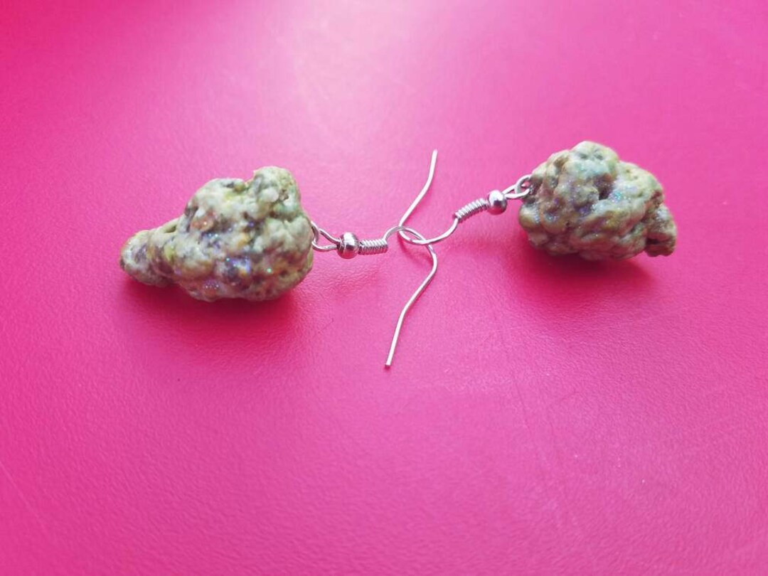 Marijuana Bud Nugget Weed Cannabis 420 Sweetchibababy Green Ganja ...