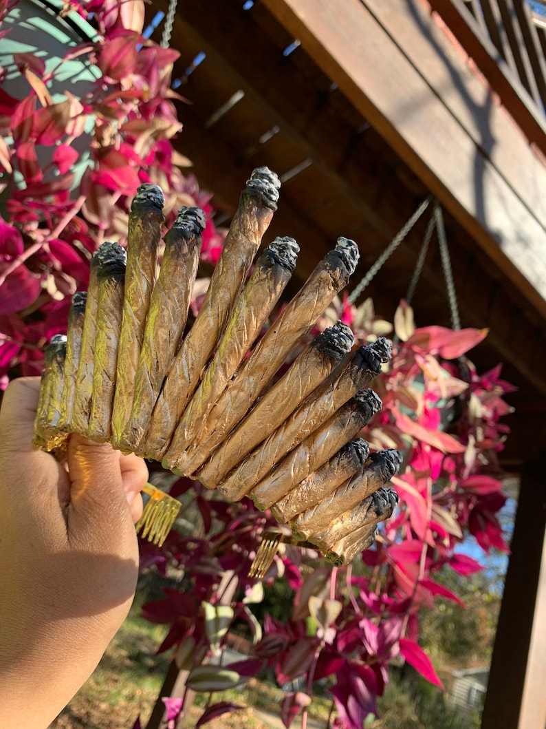 Gold Blunt Crown Marijuana Tiara Stoner Queen Backwoods Princess ...