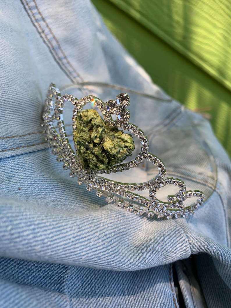Marijuana Princess Tiara Weed Queen Cannabis Stoner Heart Shaped Nug ...