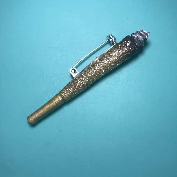 Gold Weed Pendant - Etsy