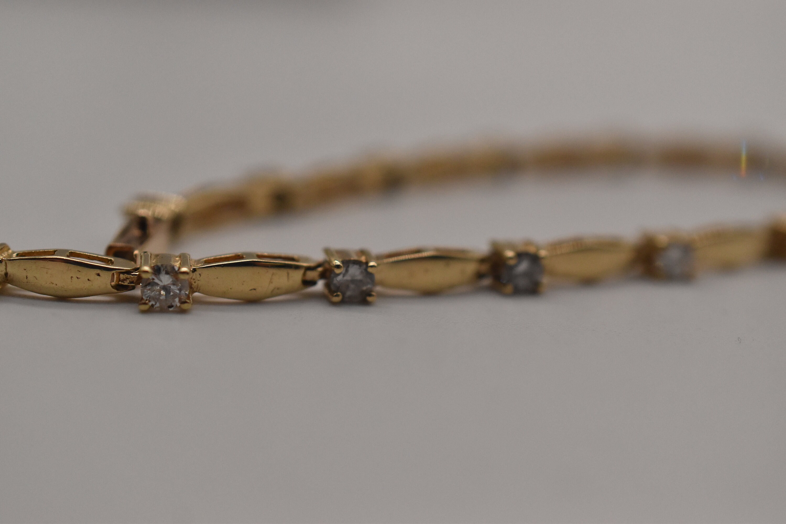 14k Yellow Gold Diamond Tennis Ribbons Bracelet - Etsy