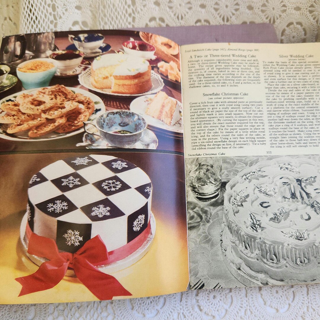 Vintage Cookbook 1950s, Good Housekeeping Cookery Compendium, Hardcover ...