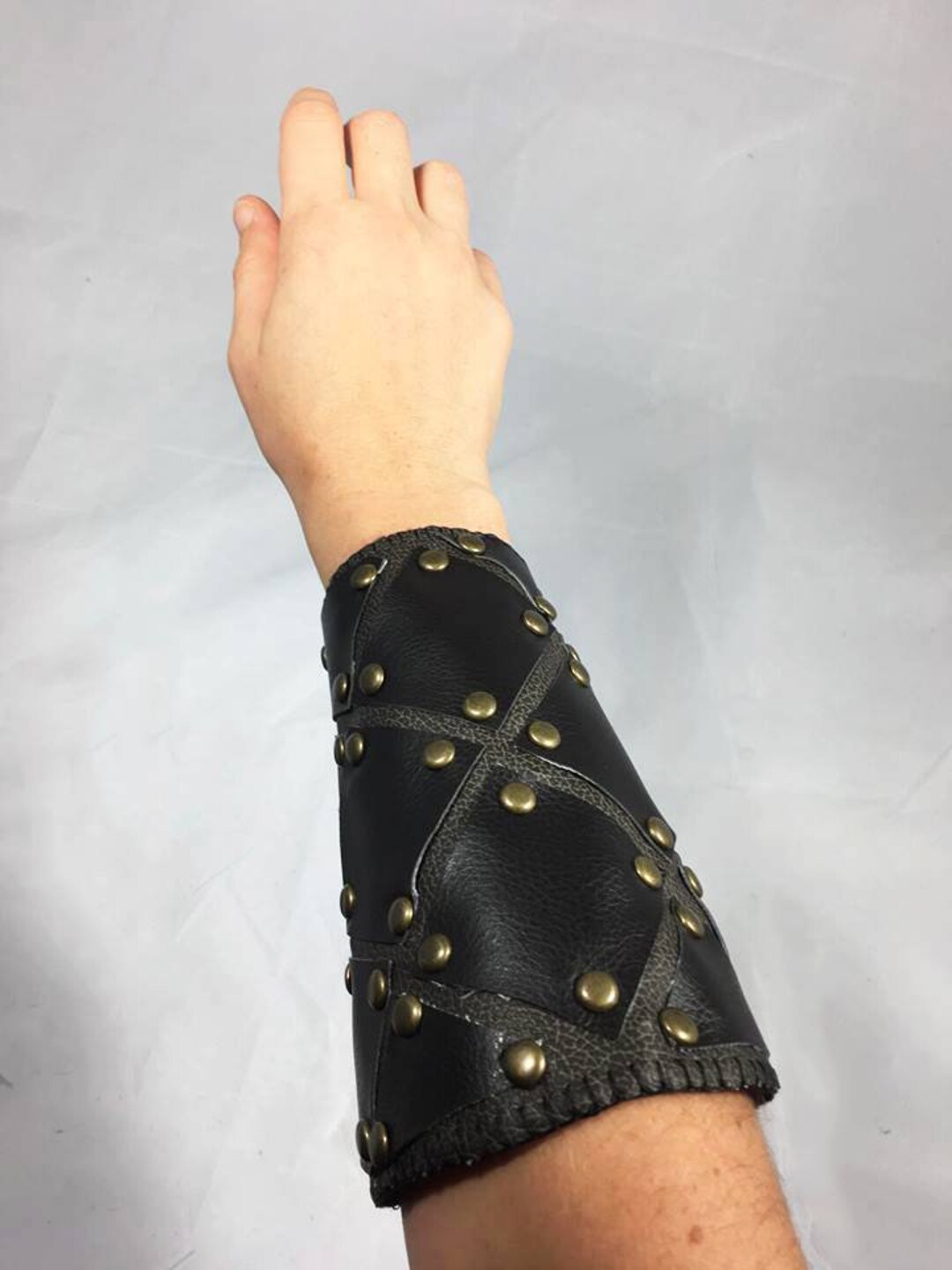 Arm Bracer Renaissance Bracer LARP Armor Viking Bracer - Etsy