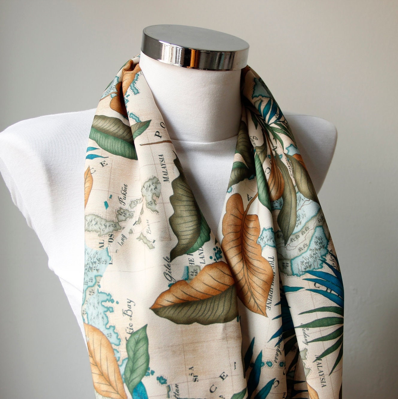 World Map Infinity Scarf,world Map With Leaf Design Printed, Scarf With ...