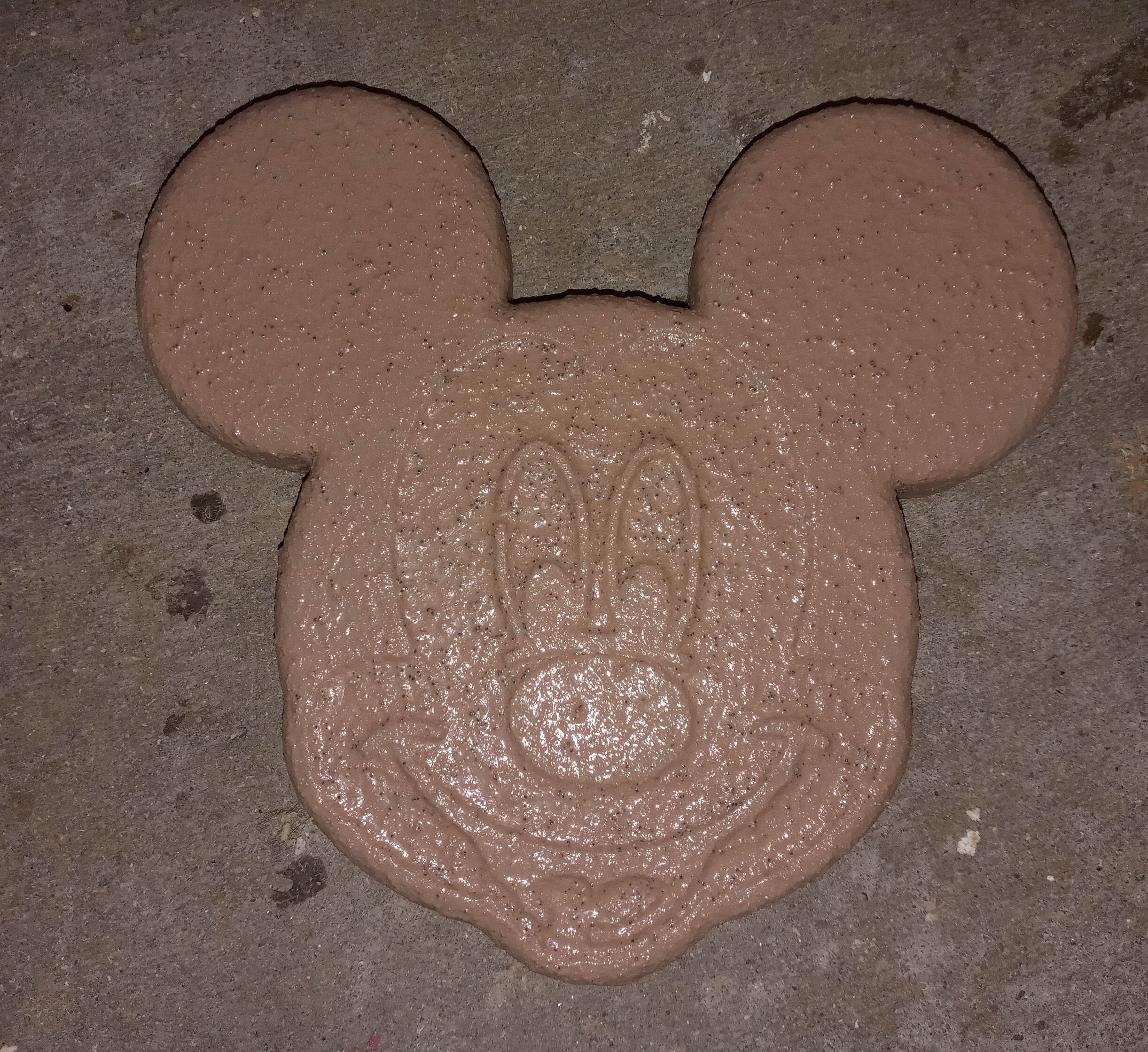 Pair of Two Large MICKEY MOUSE Garden Stepping Stones Decorative Stones ...