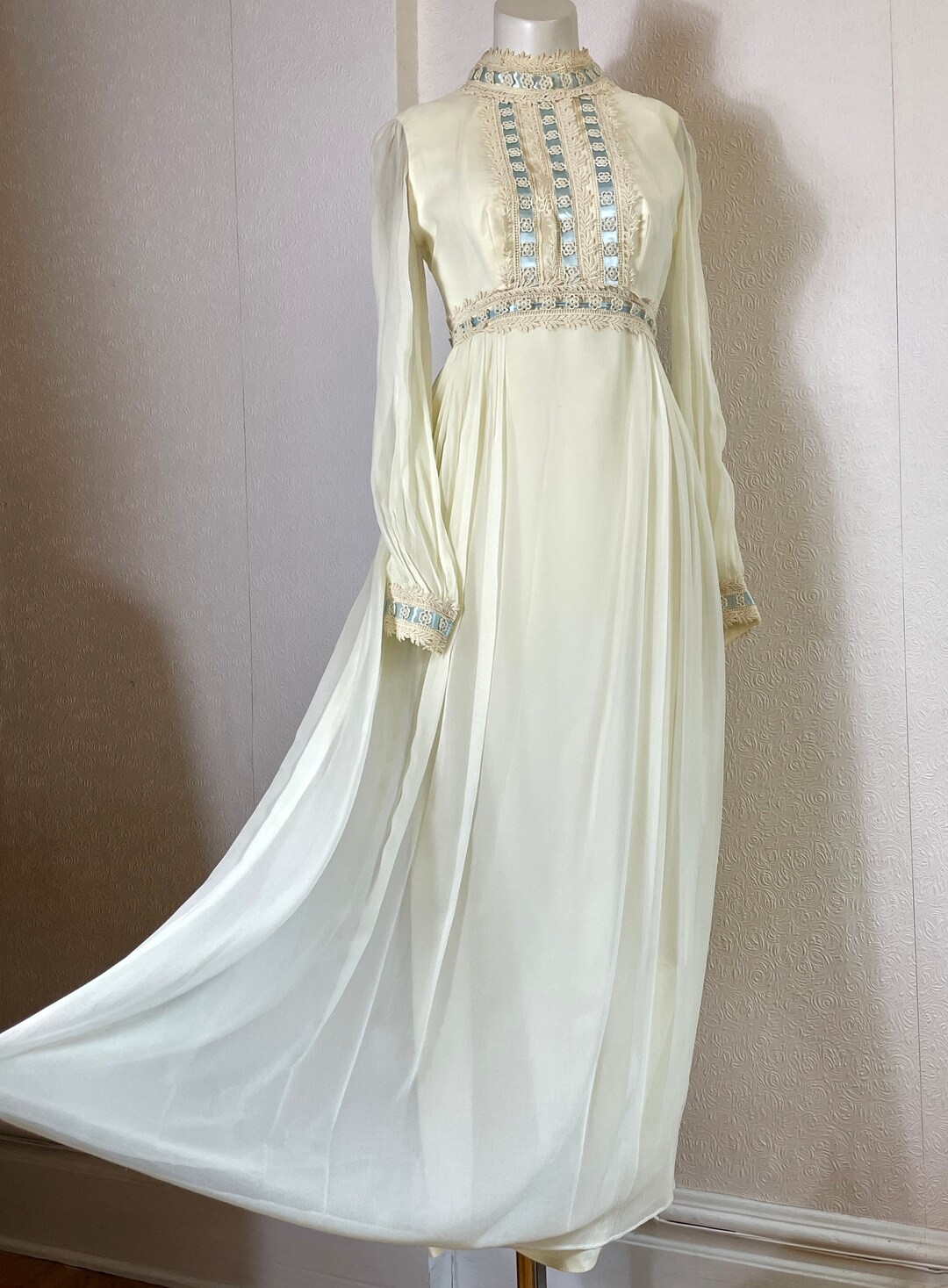 1970s Victorian Style Cream Silk Chiffon Prairie Dress. XS/S - Etsy