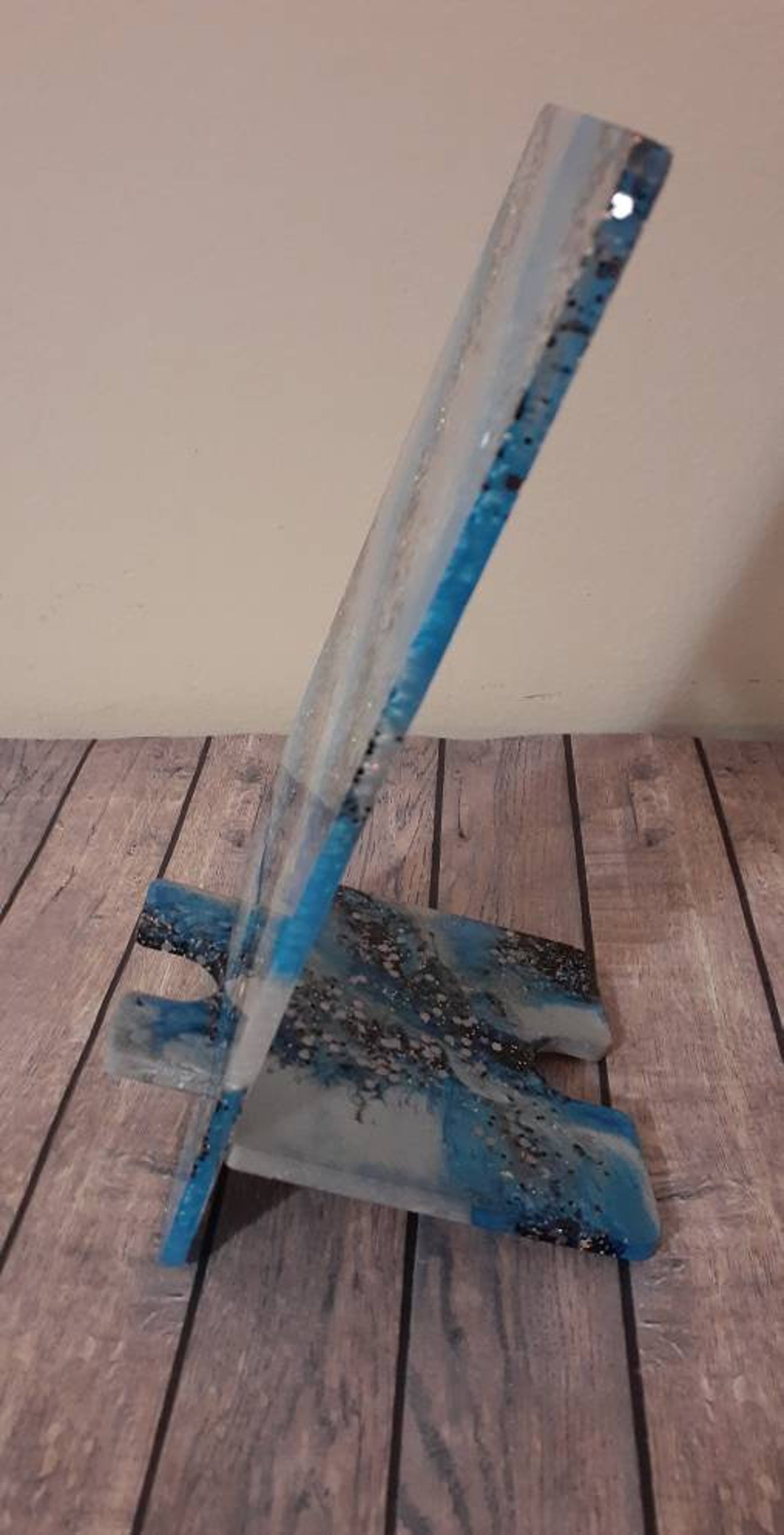 Epoxy/resin Cellphone Stand/holder - Etsy