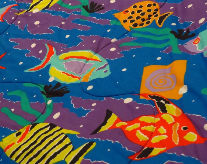 Vintage Tropical Fish Queen Bed Set includes Comforter, Bedskirt, and 2 ...