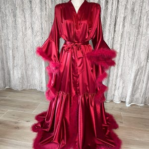 Long Crimson Red Feather High Quailty Satin Vintage Hollywood Inspired ...