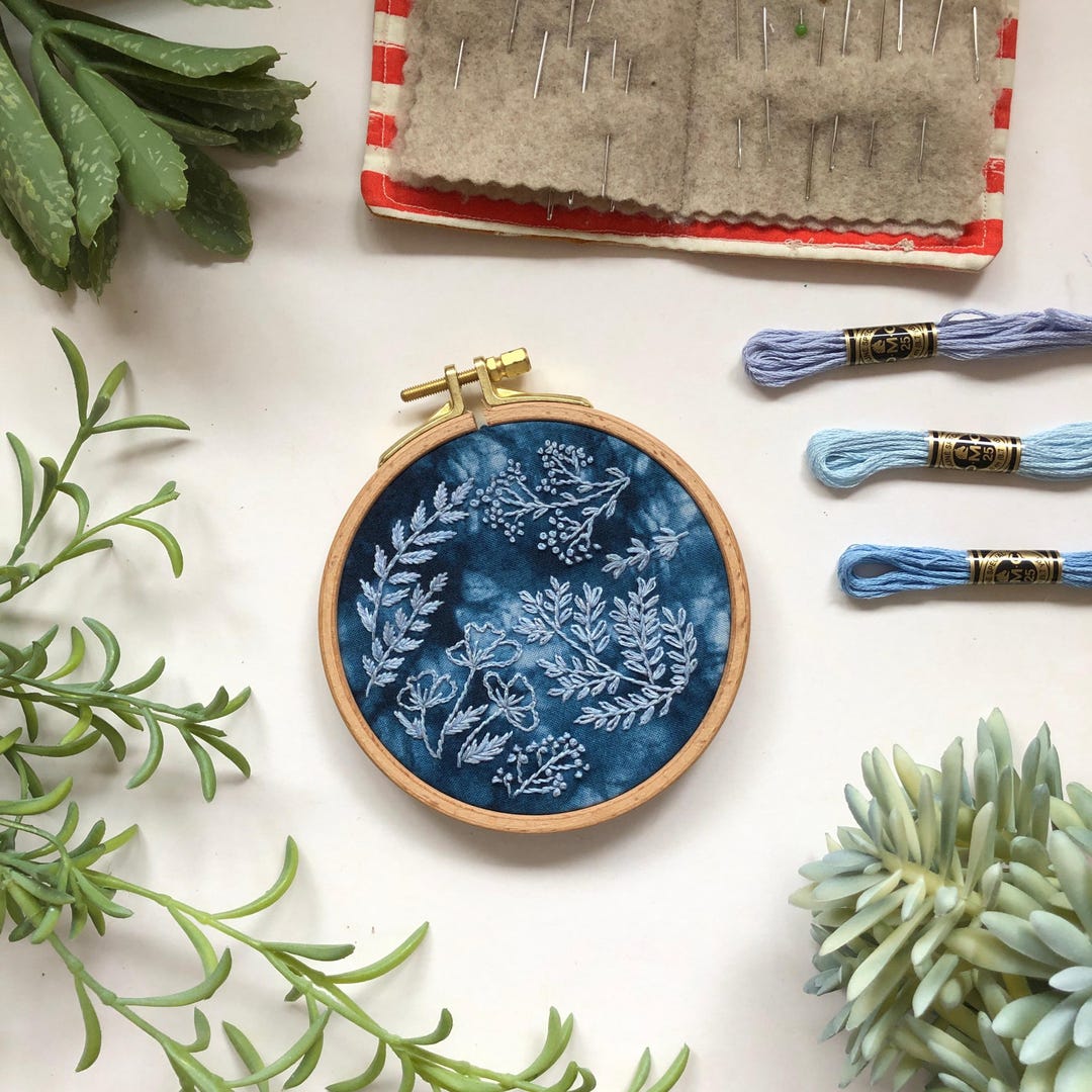 Cyanotype DIY Forage - Botanical Embroidery Kit for Beginners - Etsy