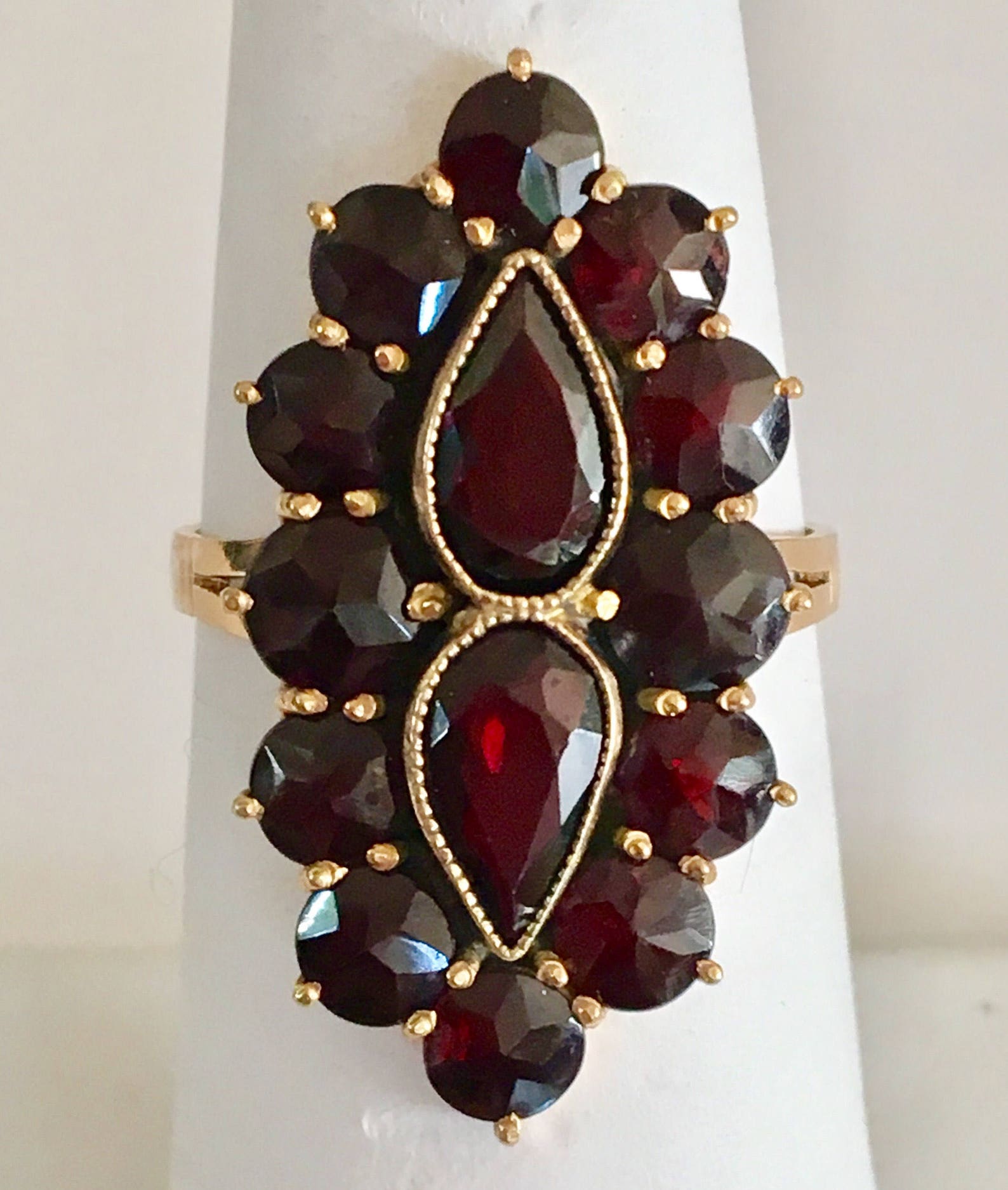 Victorian Red Garnet Ring 14k Yellow Gold Size 6.75 Brilliant Stones ...