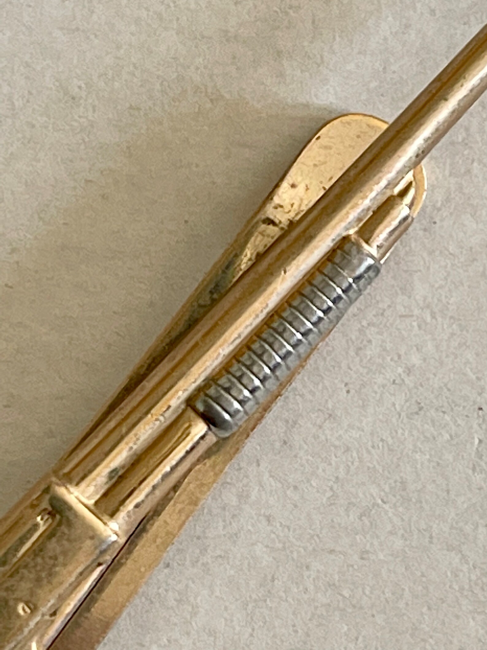 Vintage Swank Rifle Tie Cup W/mother of Pearl Handle. Perfect - Etsy