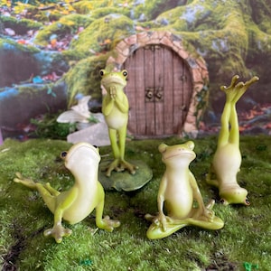 Sweet Namaste Yoga Frogs Figurine Standing Namaste Pose Yoga Frog ...