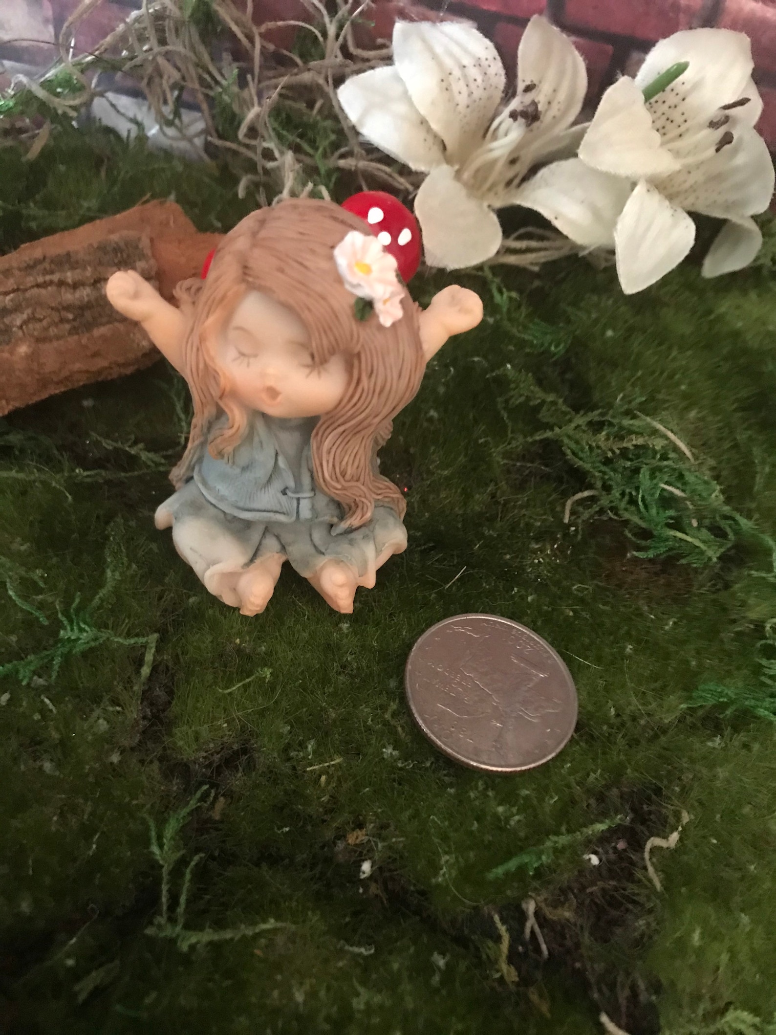 Sweet Miniature Fairy Pretty Brown Hair Fairy Yawning Fairy Garden ...
