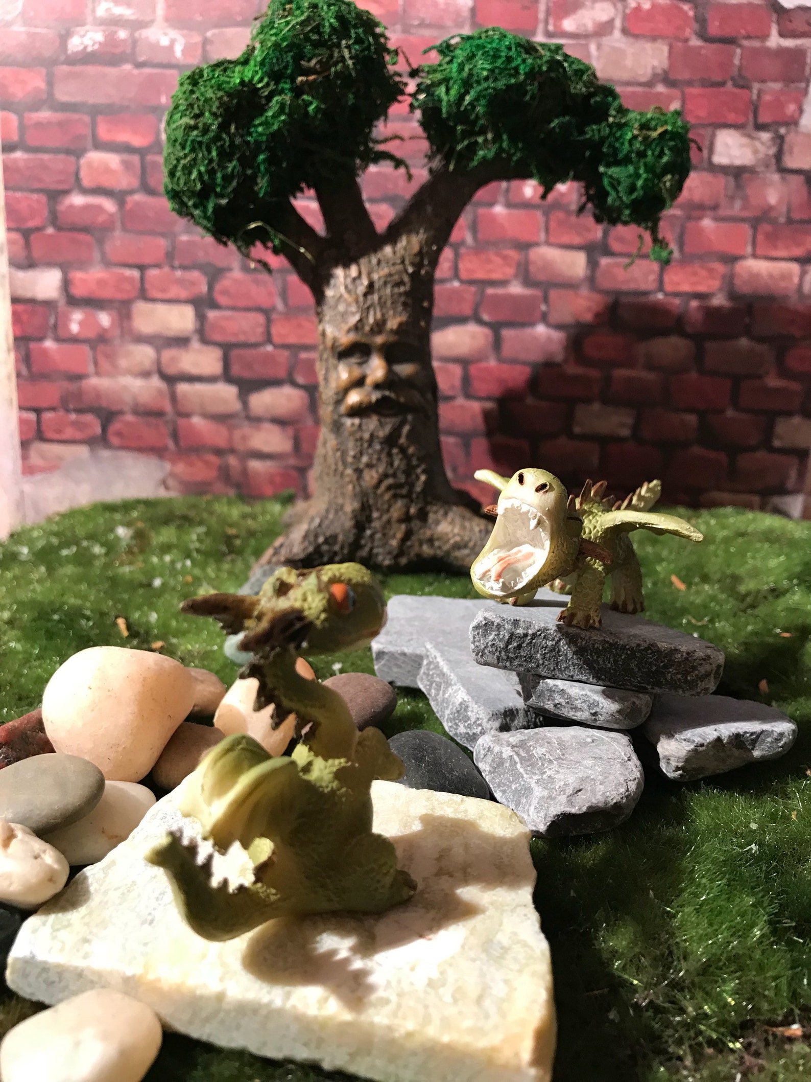 Sweet Miniature Green Roaring Dragon, Miniature Garden Supply, Fairy ...