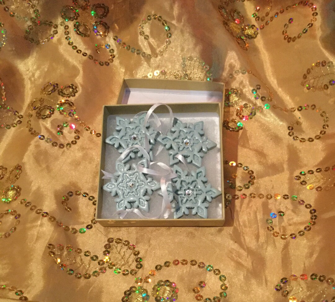 Set of 4 Blue Snowflake Cute Glitter Snowflake Gift Decoration ...