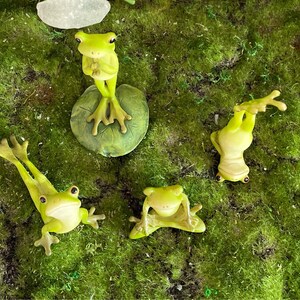 Sweet Namaste Yoga Frogs Figurine Standing Namaste Pose Yoga Frog ...