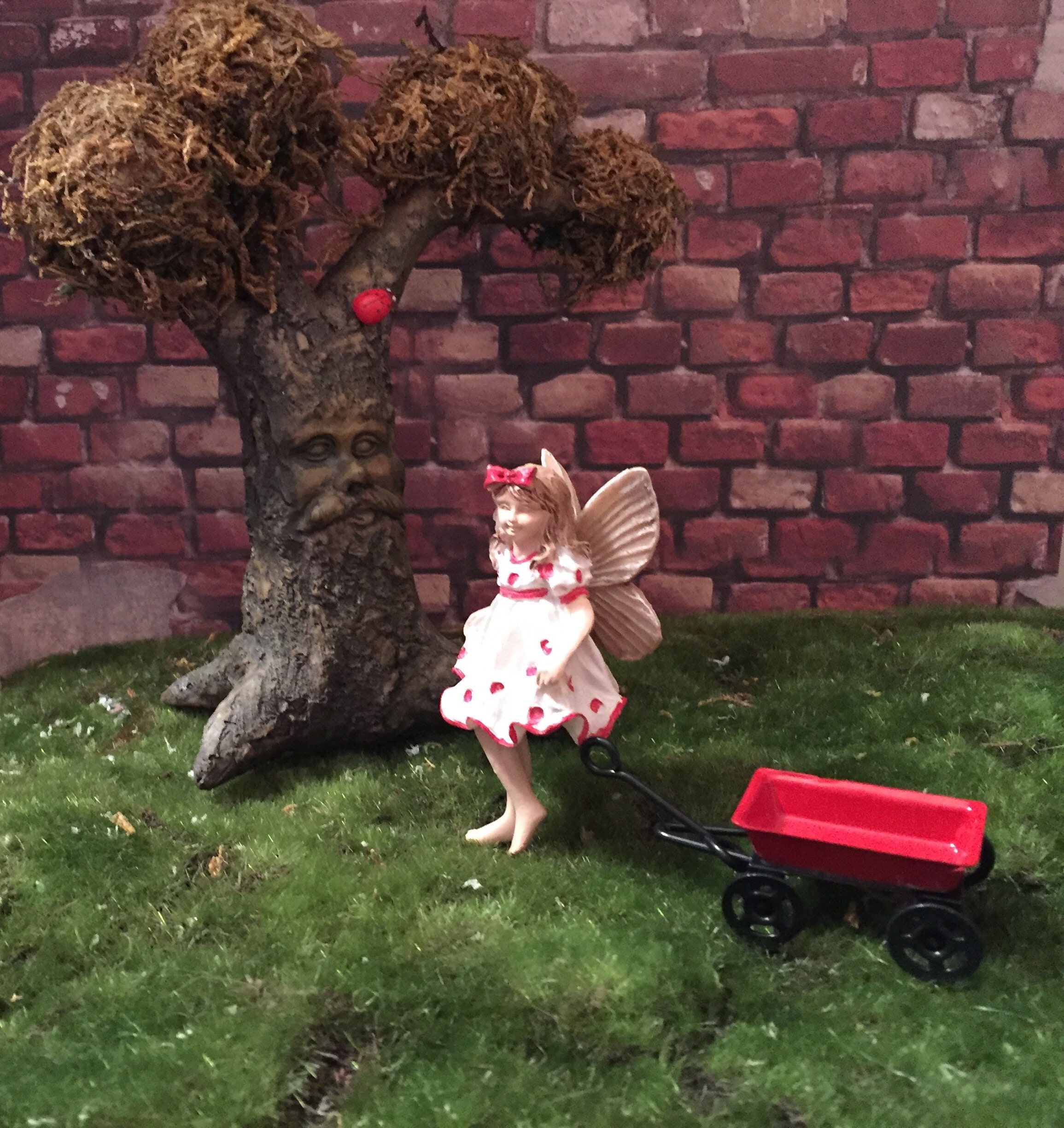 Miniature Red Wagon With Moving Parts, Fairy Playground, Dollhouse ...