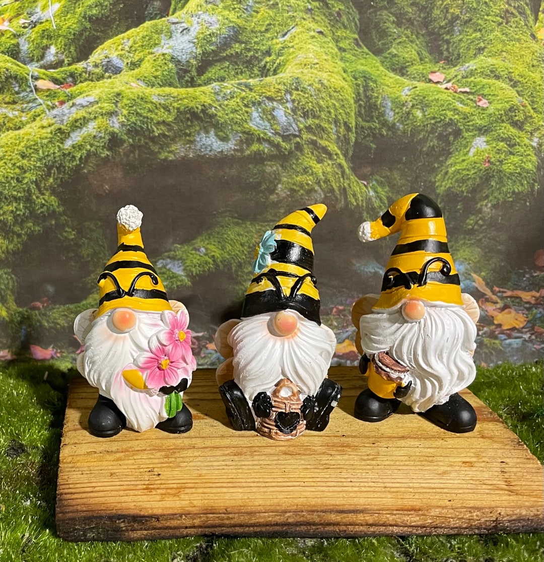 Sweet Bumble Bee Gnomes for Miniature Gardens Three Style Outdoor ...