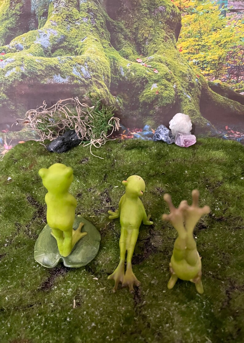 Sweet Namaste Yoga Frogs Figurine Standing Namaste Pose Yoga - Etsy