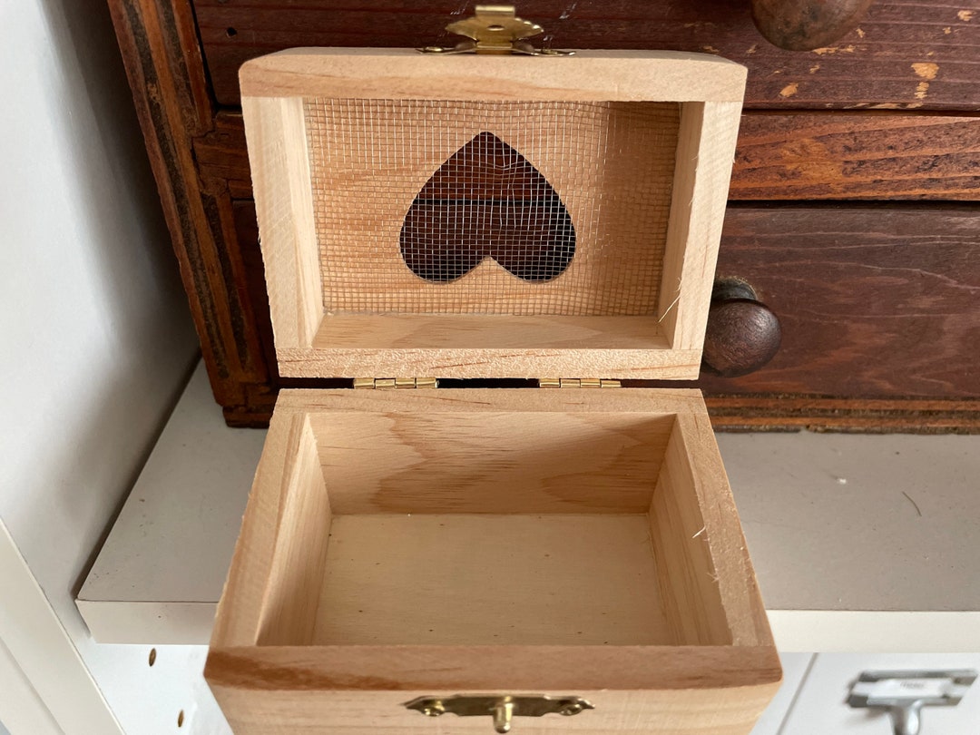 Adorable DIY Little Trinket Box, Fill It With Treats for a Gift, Heart ...