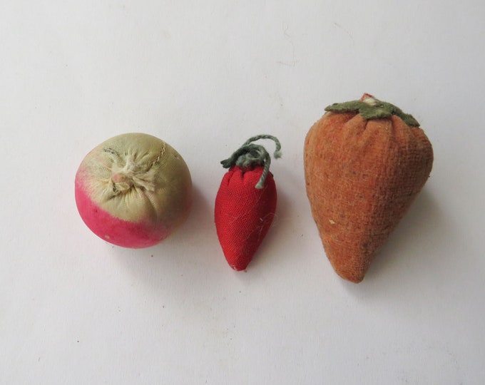 3 Antique Emery Pincushion Pin Cushion Vintage Strawberry Vegetable - Etsy