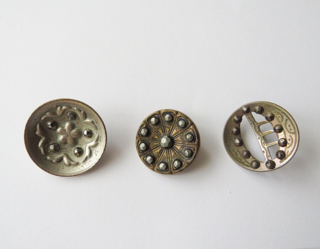 3 Antique Steel Cut Buttons Metal Vintage - Etsy