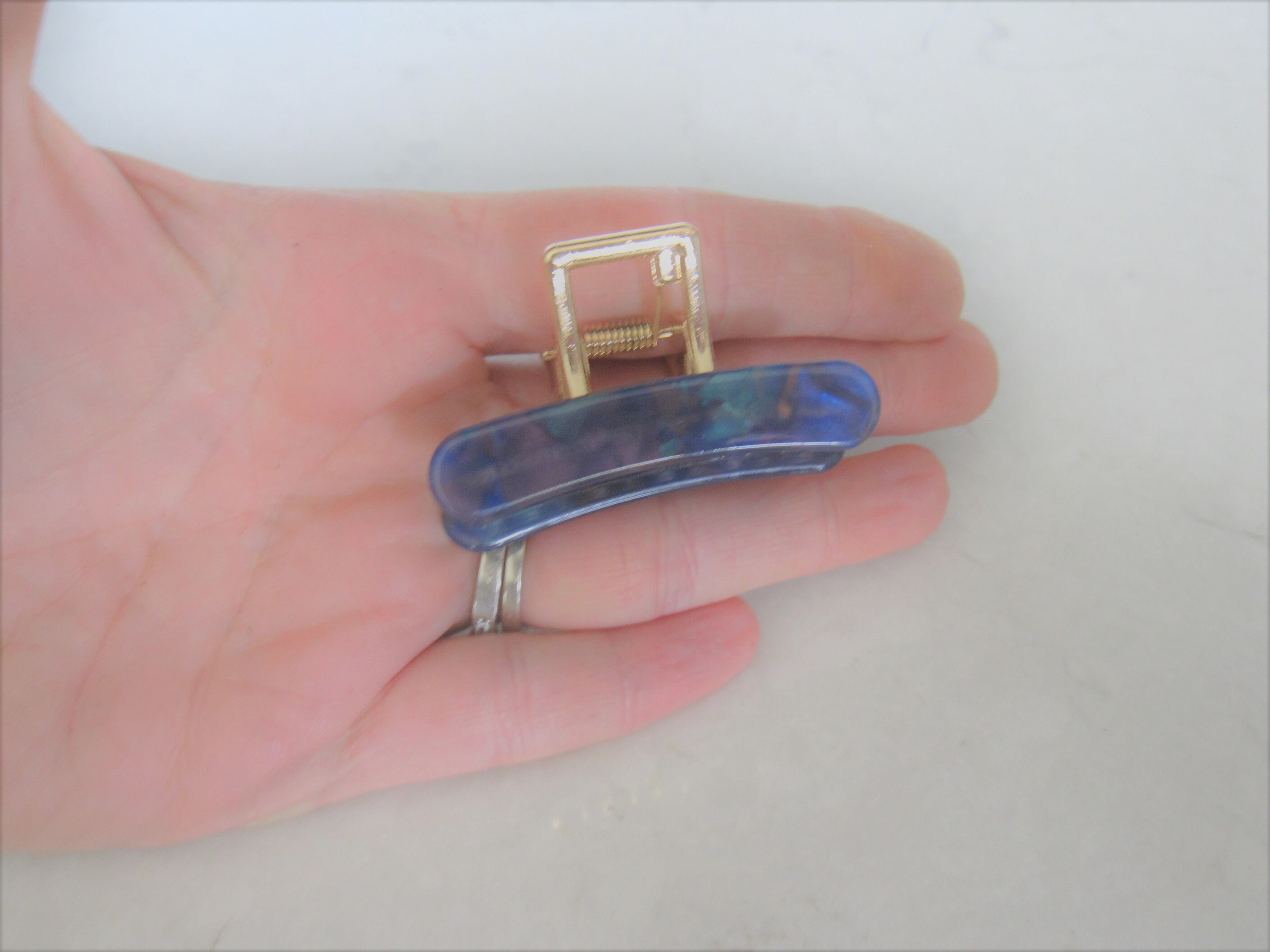 Small Abalone Sea Shell Effect Metal Hair Claw Clamp Clip for - Etsy