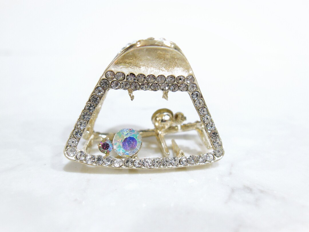 Small Gold Metal Triangle Hair Claw Clip With Crystals - Etsy
