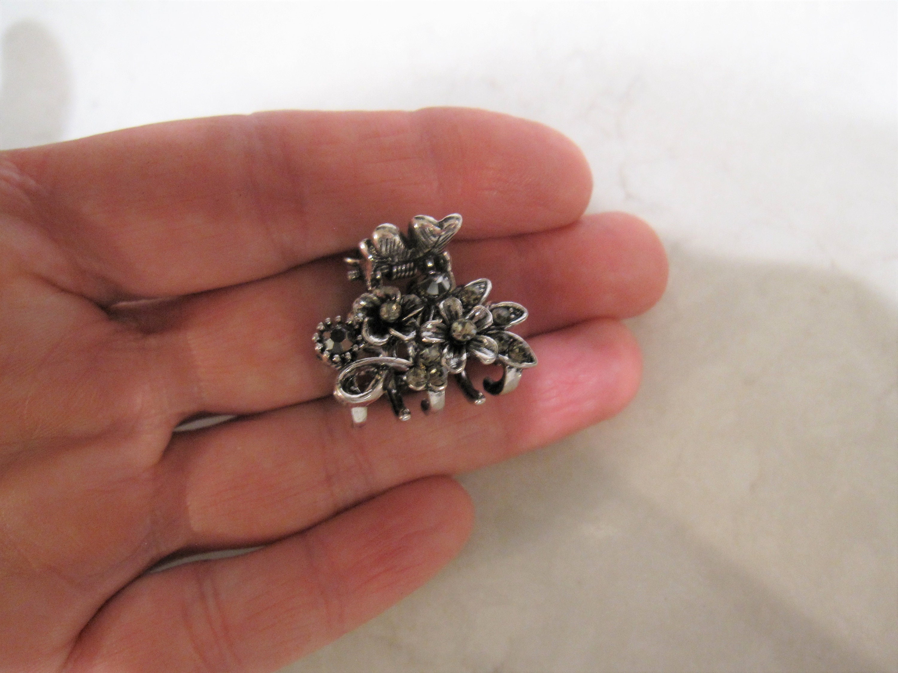 Small Mini Silver Metal Gray Flower Crystal Hair Claw Clip | Etsy
