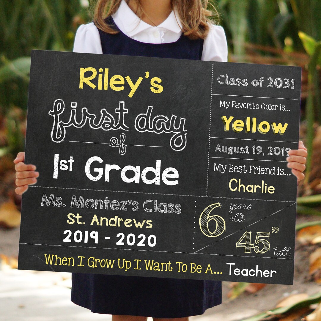 First Day of School Sign for First Grade 1st Grade Printable - Etsy