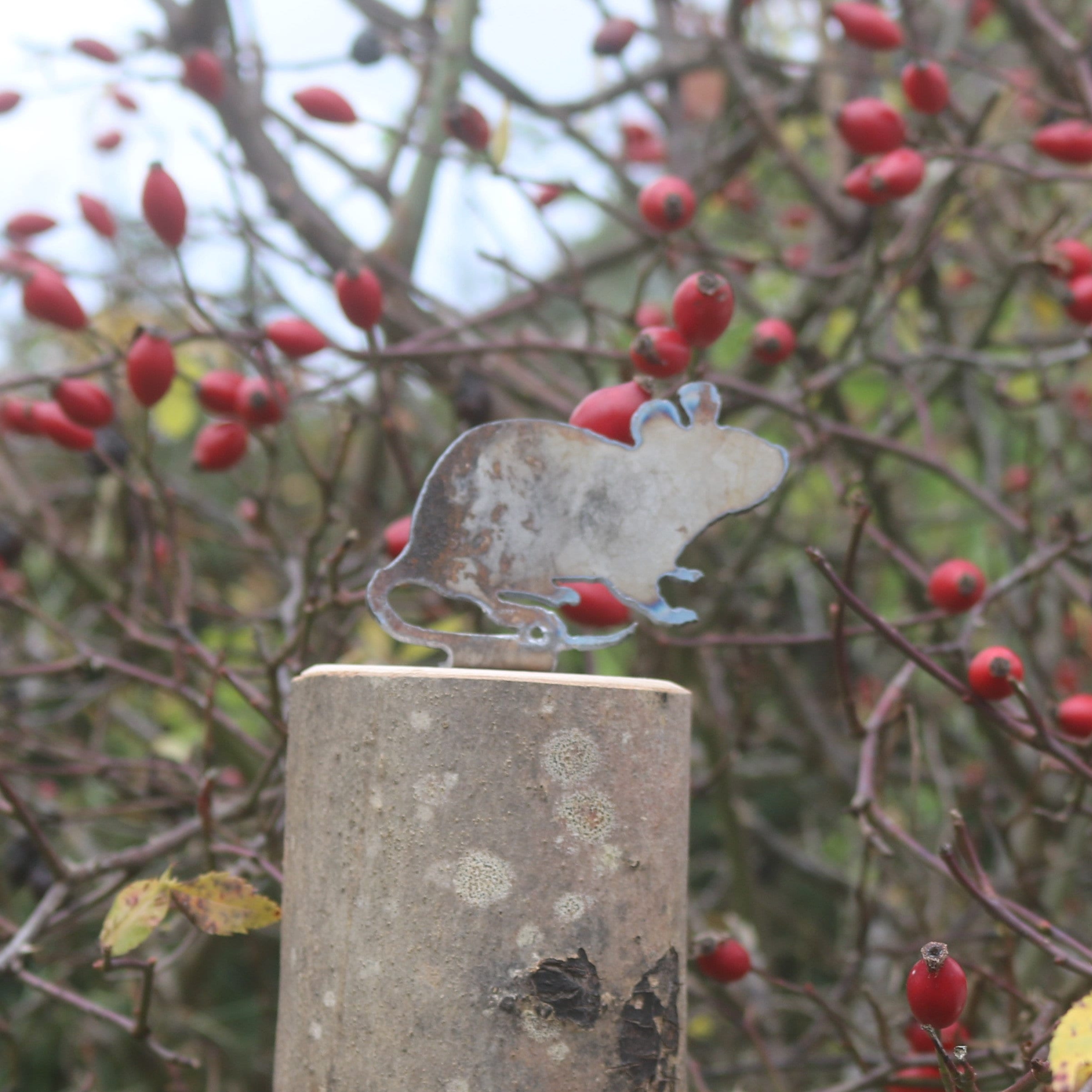 Rusty Metal Mouse Fence Topper Outdoor and Garden Gift Rustic - Etsy UK