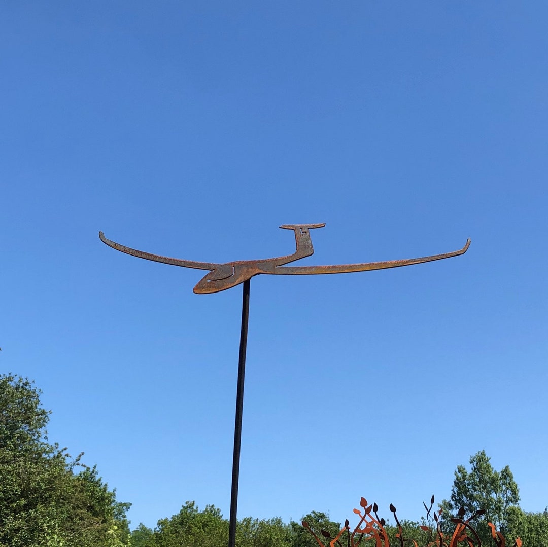 Rusty Metal Glider Aircraft Outdoor and Garden Gift. Rusty Metal ...