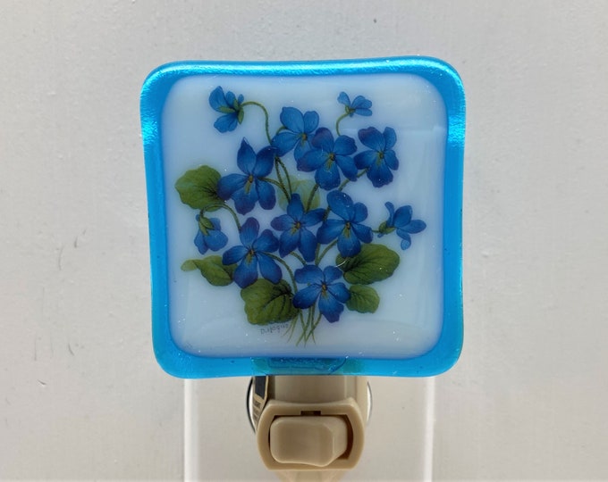 Forget-me-nots Night Light Wall Plug In, Flower Nature Mountain ...