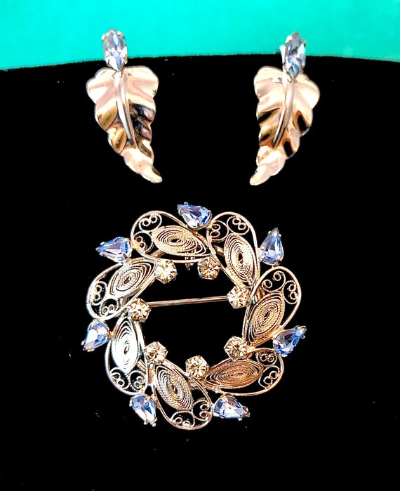 Vintage Van Dell Jewelry Set by Carl Art / Screw Back… - Gem